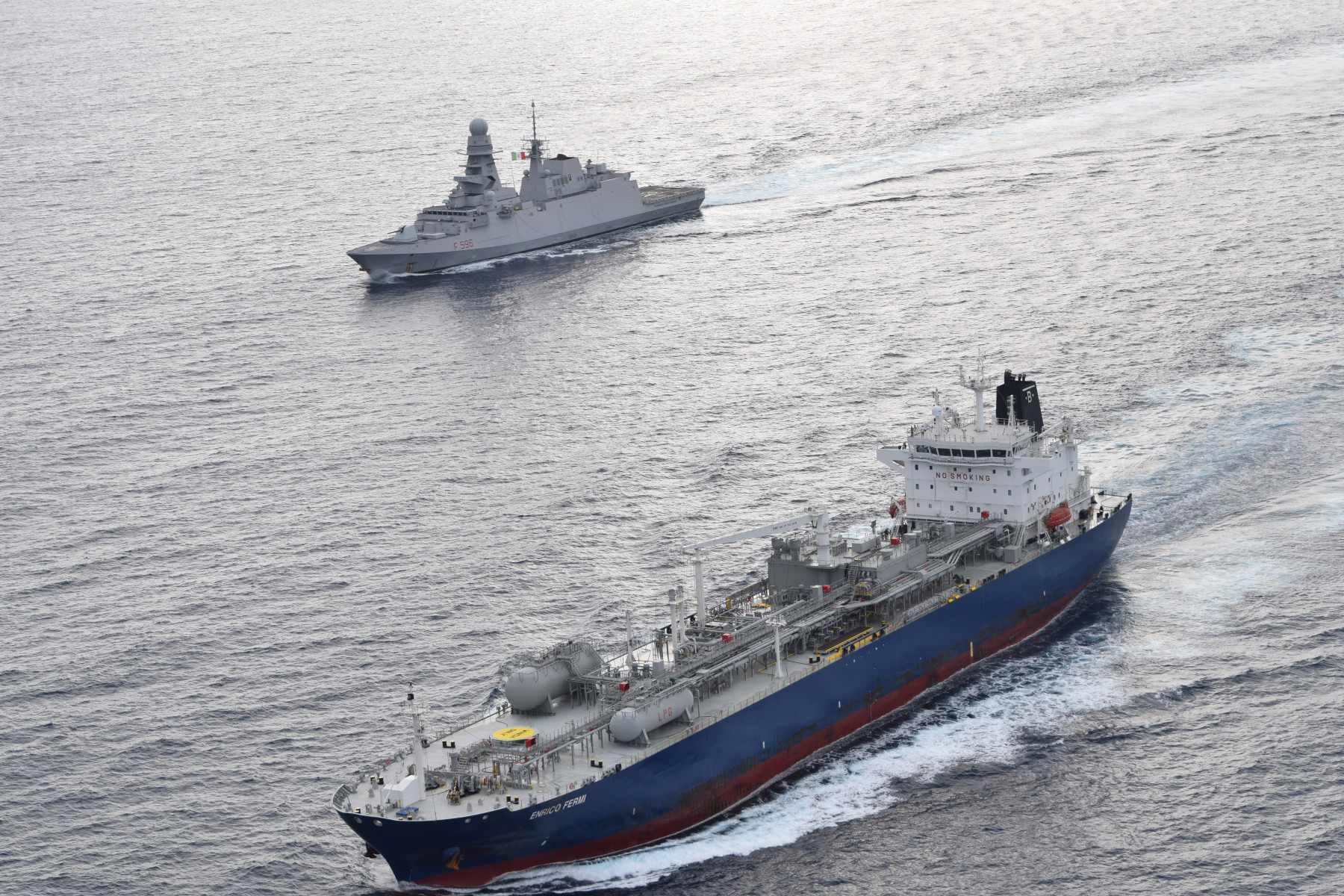 Esercitazione antipirateria nel Golfo di Guinea. Marina Militare e ...